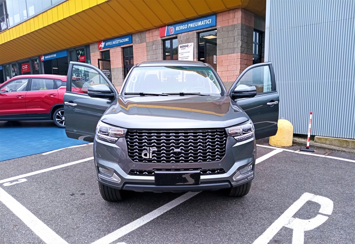 Da Bergo Rent arriva il nuovo DR PK8: Il pick-up moderno ed aggressivo ...