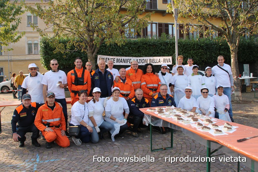 Ben Rivà an Riva: Falchi, giochi, volontariato, spettacolo e la super ...