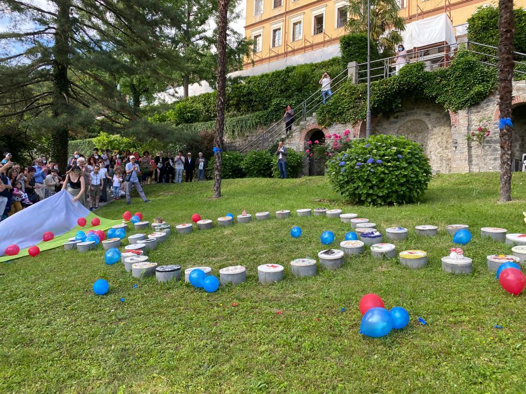 Sagliano Micca, inaugurata alla Domus Laetitiae una riproduzione del “Terzo paradiso” di ...