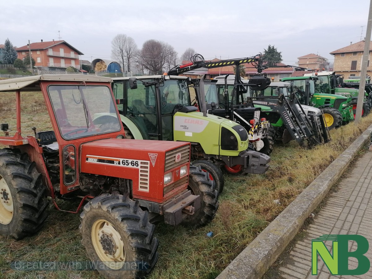 Sfilate di trattori e benedizione dei mezzi, a Benna la Festa del Ringraziamento FOTO e VIDEO ...