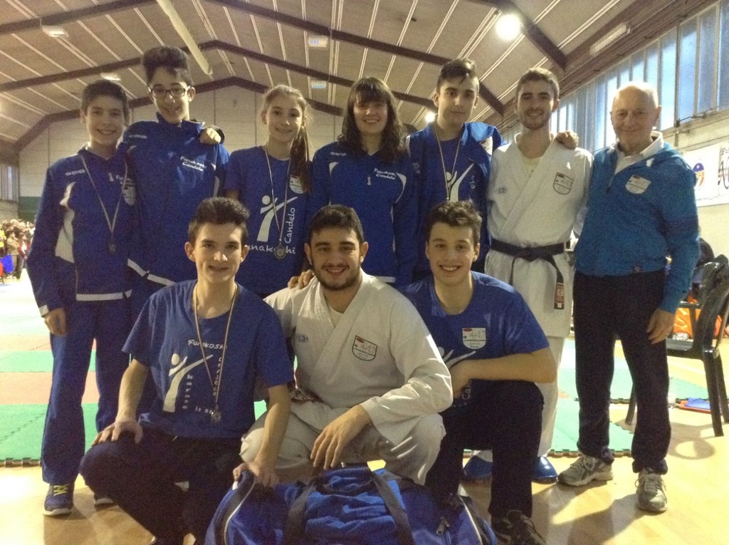 Karate: Pioggia di medaglie per gli atleti Funakoshi - Newsbiella.it