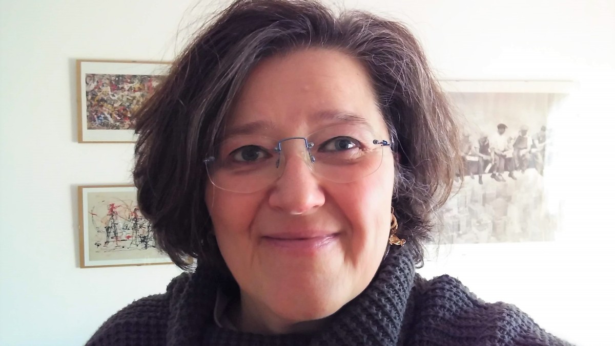 Il racconto della domenica: "Il fazzoletto e il balcone" di Luisa Mello ...