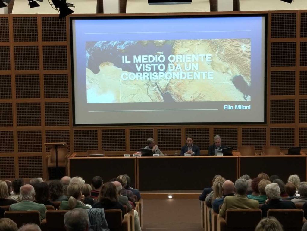 Elia Milani, voce di Mediaset cresciuto a Biella, racconta la vita da ...