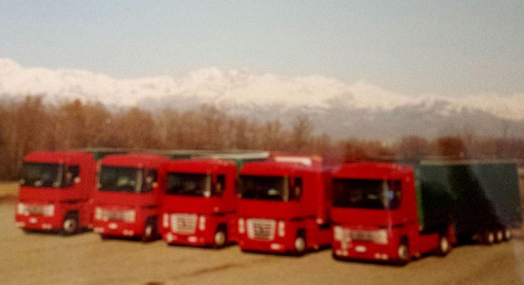 Masento Autotrasporti: Da più di 50 anni, automezzi e trasporti di ...