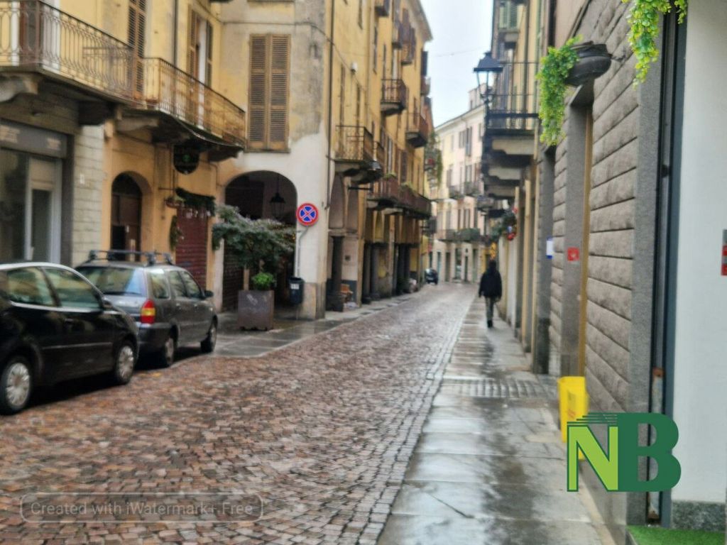 Via Italia pronta al restyling: tra roggia, pavimentazioni e ...