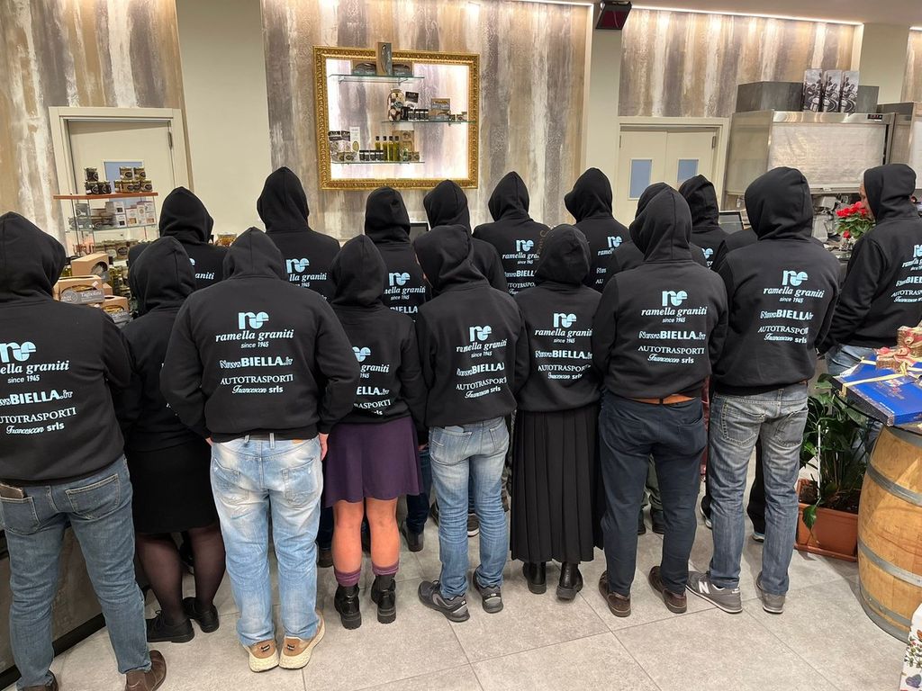 Amron Team: Passione e Amicizia Corrono Insieme. Presentata a Biella la ...