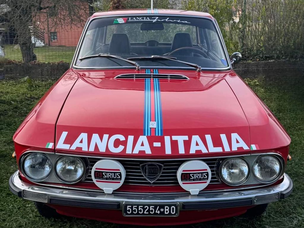 Caldarroste, auto d'epoca, giochi: a Roppolo un weekend da non ...