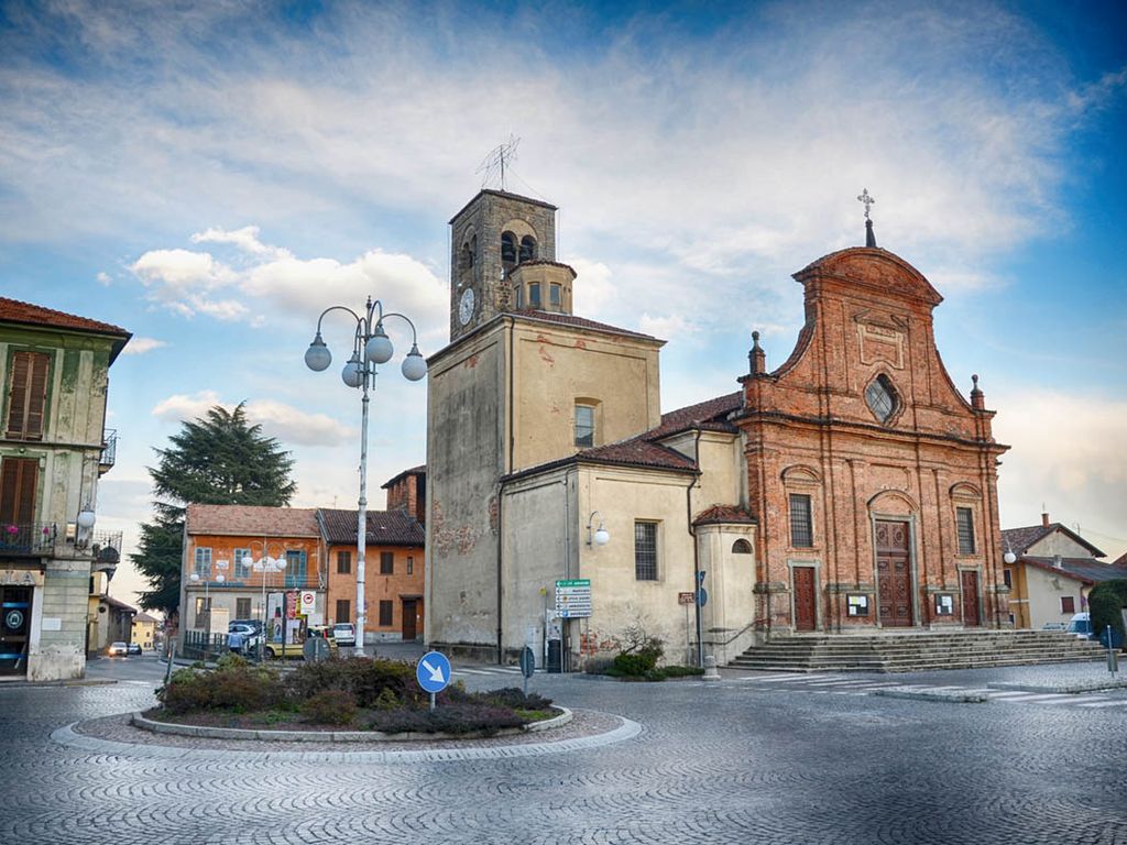 Ponderano: Restauro "Ciucarun" concluso. Intanto, proseguono i lavori ...